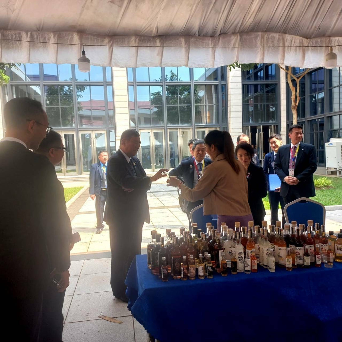 【ニュース】LAODIがASEAN首脳会議に出展しました | 無農薬クラフトラム酒 LAODI ラオディ INFO & COLUMN blog